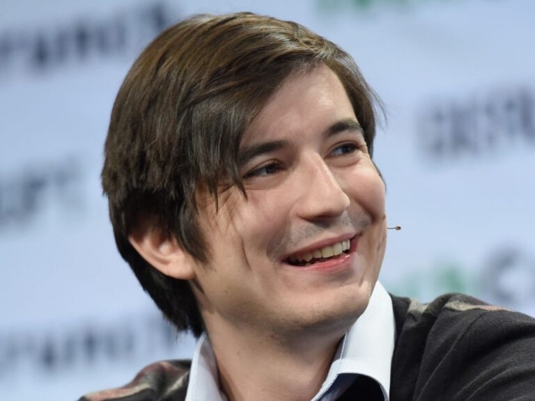 Vladimir Tenev Biography, Age, Height, Wife, Net Worth