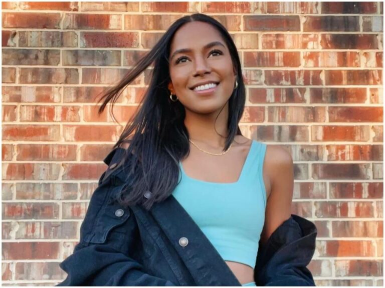 Bri Springs Biography, Age, Height, Boyfriend, Net Worth - Wealthy Spy