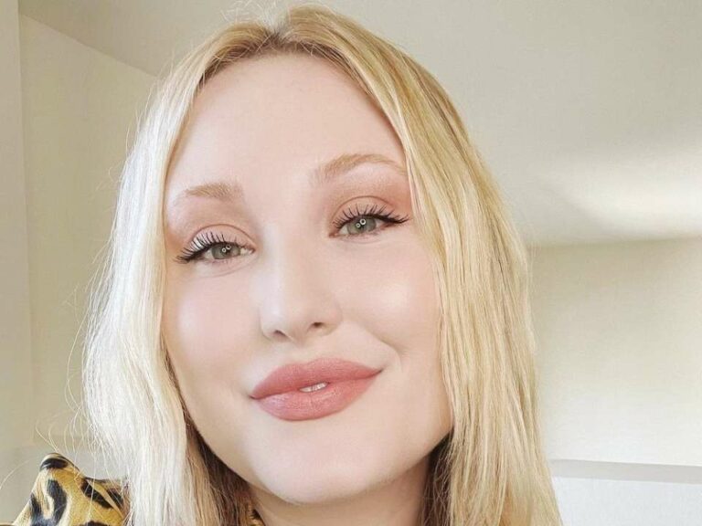 Hayley Hasselhoff Bio, Age, Height, Boyfriend, Net Worth - Wealthy Spy