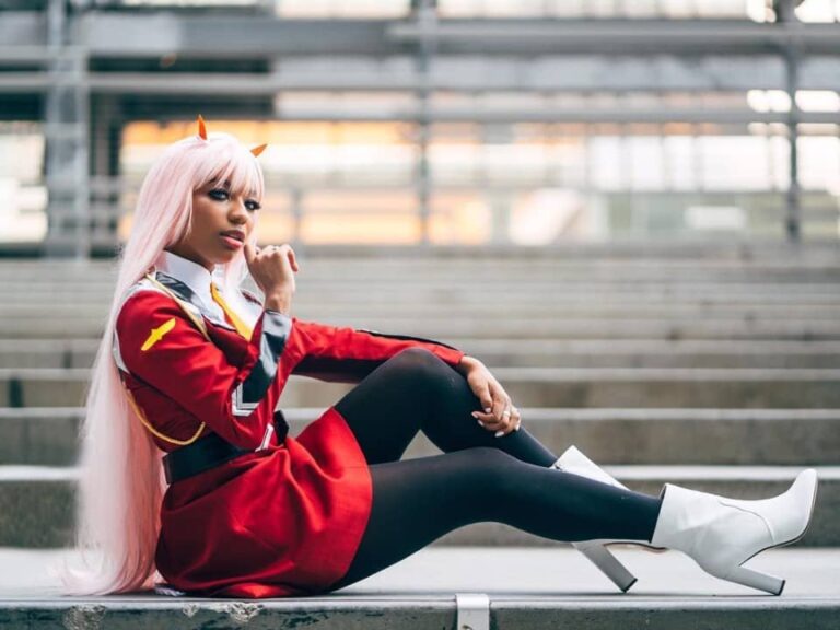 Mica Burton Biography, Age, Height, Boyfriend, Net Worth - Wealthy Spy