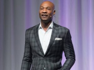 Keion Henderson Biography, Age, Height, Wife, Net Worth - Wealthy Spy