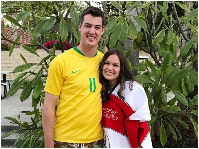 Tanner McKee Biography, Age, Height, Girlfriend, Net Worth