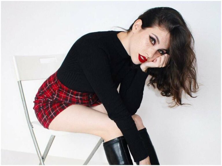 Cintia Garcia Biography, Age, Height, Boyfriend, Net Worth