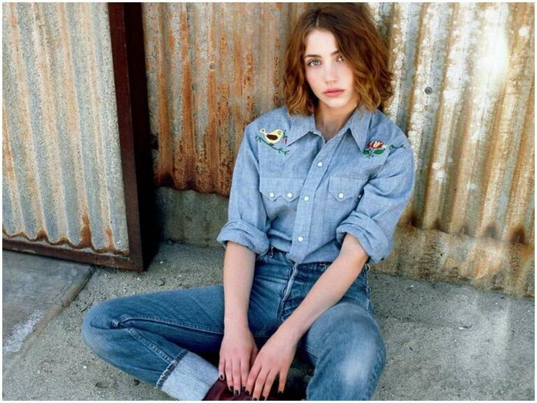 Emily Rudd Bio, Age, Height, Parents, Boyfriend, Net Worth