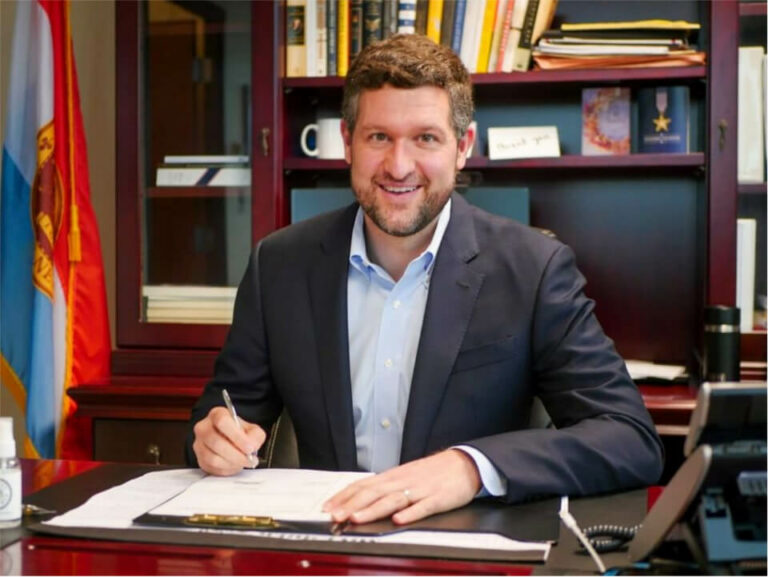 Pat Ryan (Politician) Bio, Age, Height, Wife, Net Worth