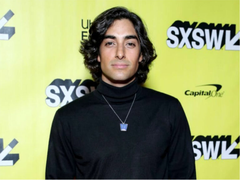 Eman Esfandi Biography, Age, Height, Girlfriend, Net Worth
